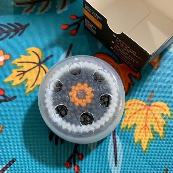 Clarisonic | Grooming | 4pk Clarisonic For Men Alpha Fit Brushes | Poshmark